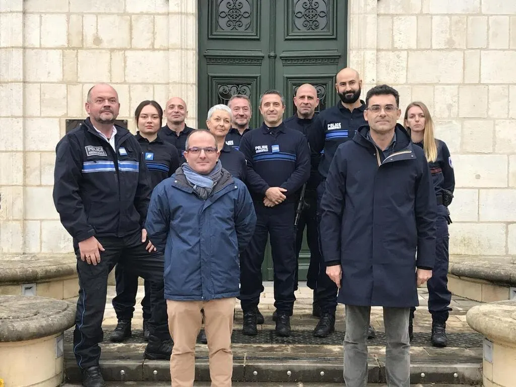 À Fontenay-le-Comte, la police municipale se renforce et sera armée à ...