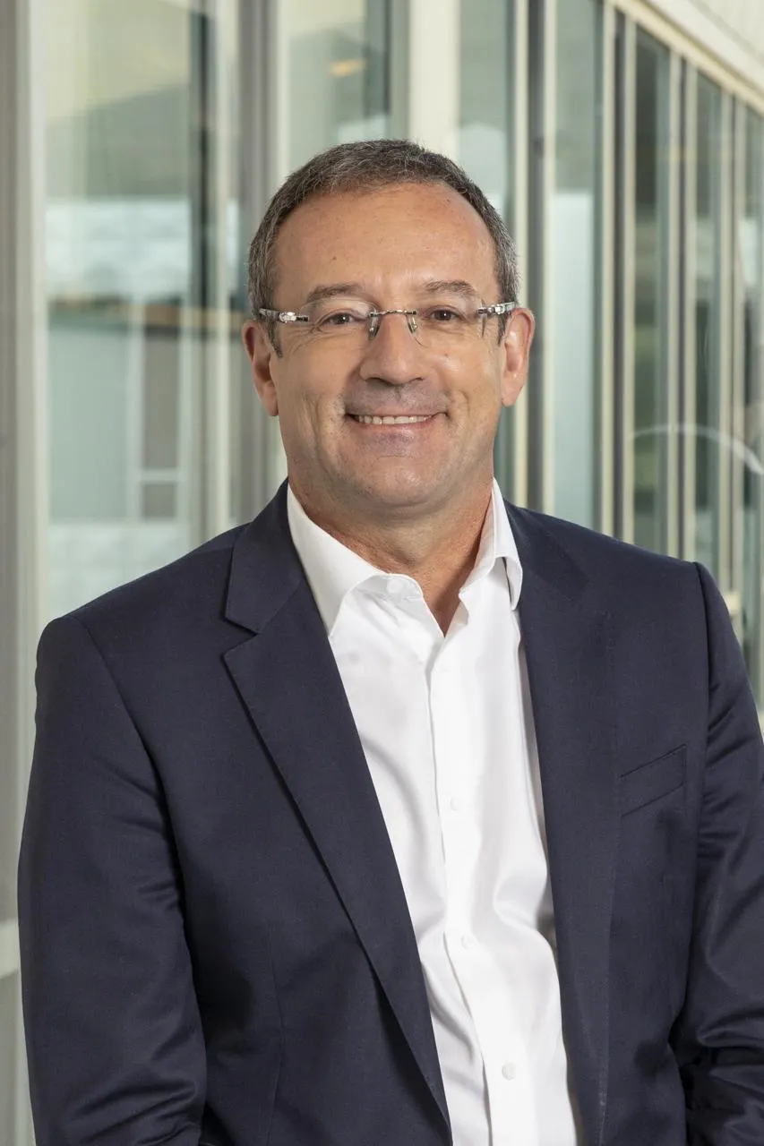 Fibre, offre satellite, impact de la tempête… Le directeur d’Orange France répond à nos - Le ...