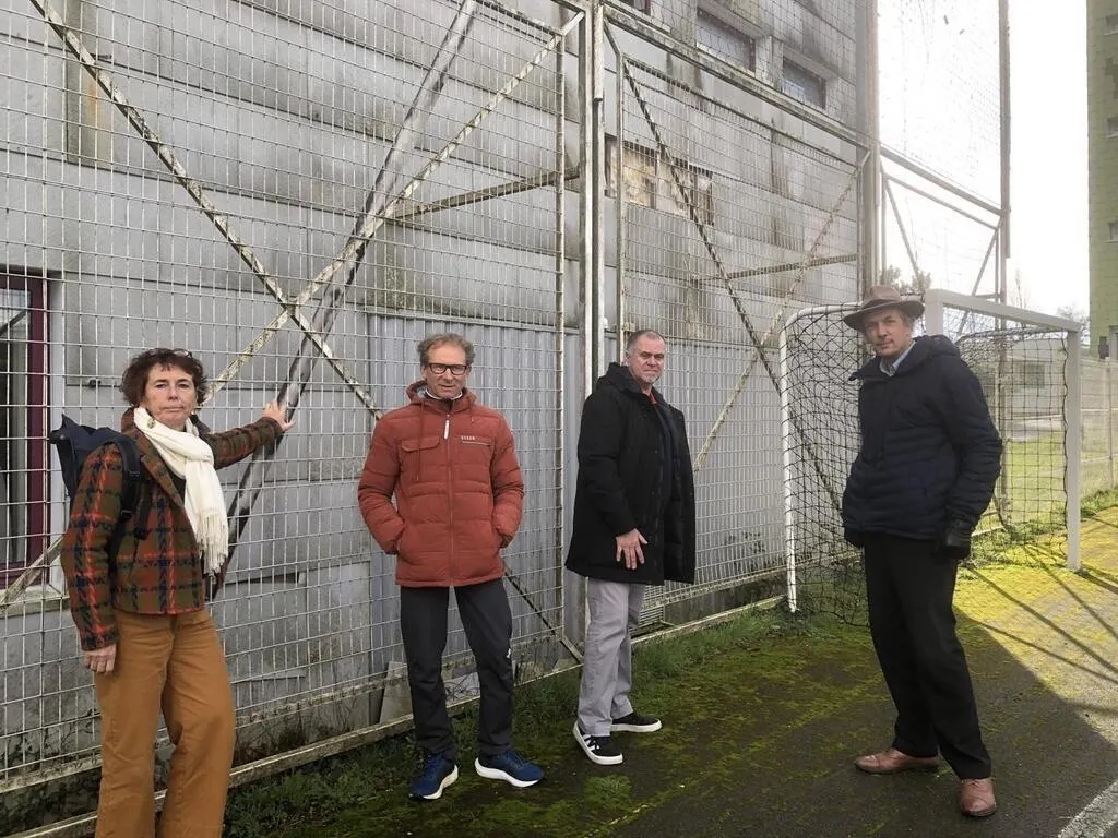 Amiante, « vétusté » : des sujets qui fâchent au lycée Pierre-Mendès ...