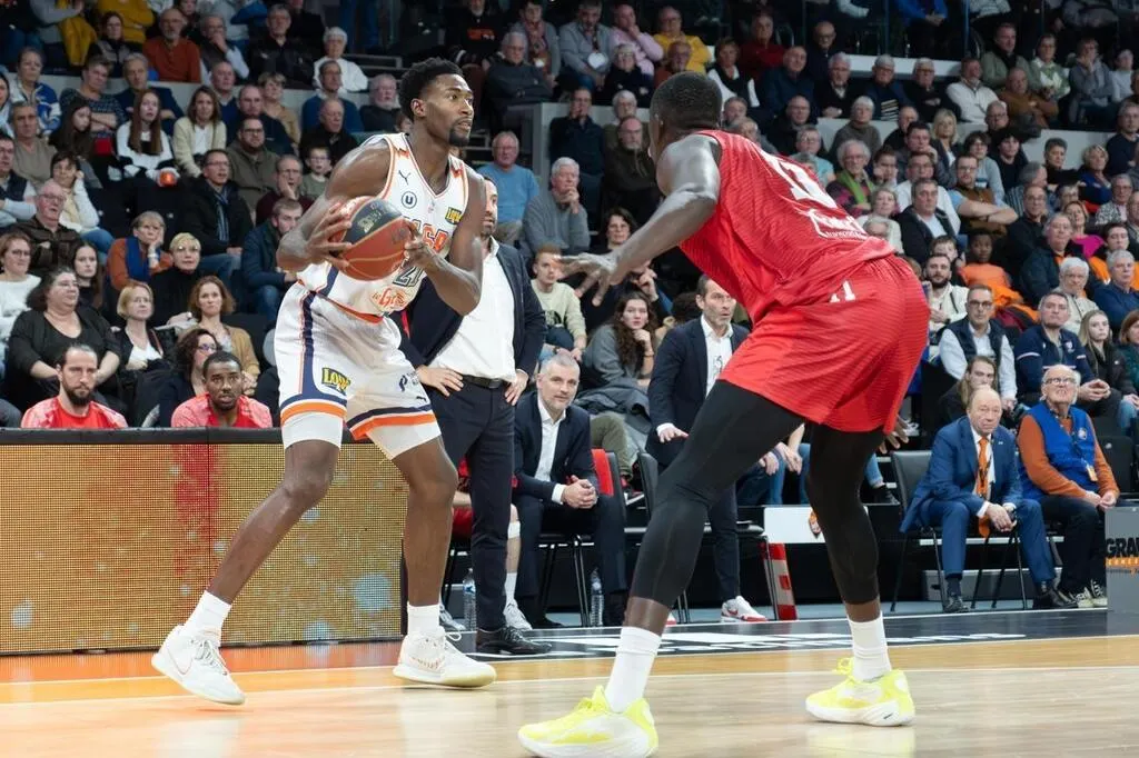 BCL. Selom Mawugbe, des labos de biochimie aux parquets du MSB . Sport ...