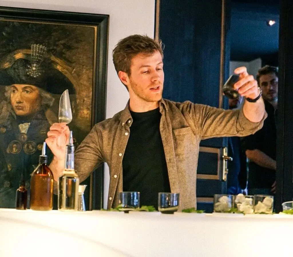 « Le calvados n’est pas un alcool de papy » : une dose de terroir ...