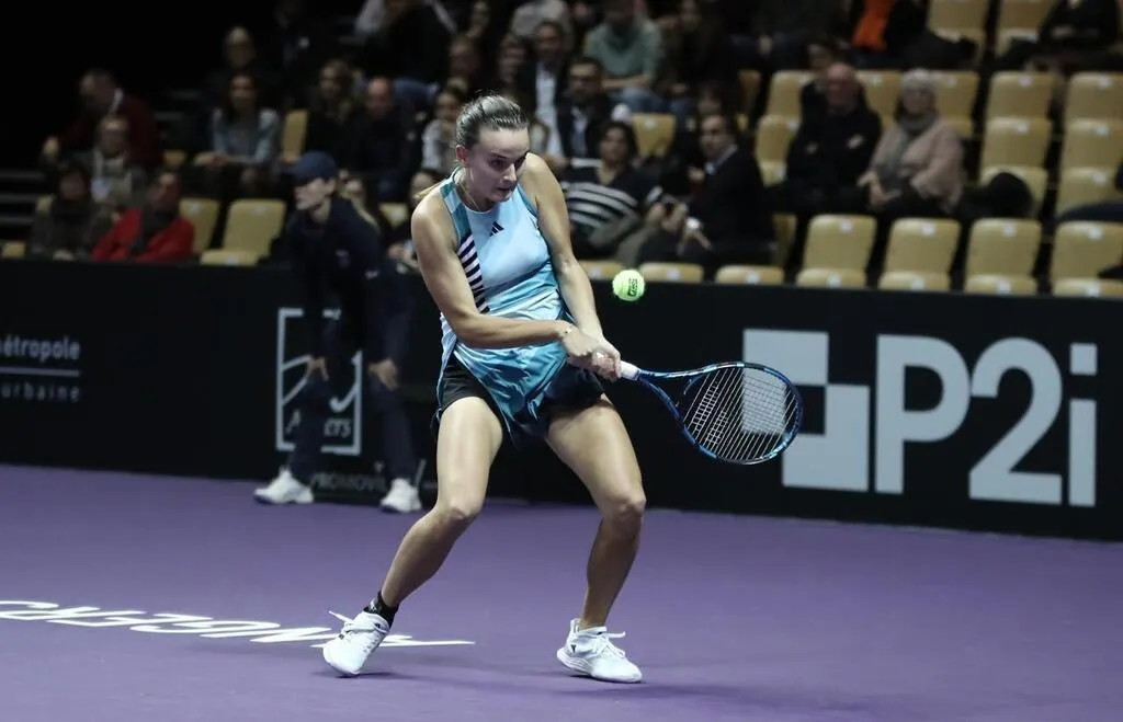 Tennis. Open P2i d’Angers : Clara Burel, seule avec du monde autour ...