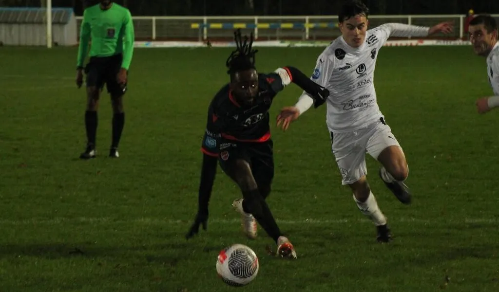 Football. Deux buts dans le temps additionnel et une fin de match folle ...