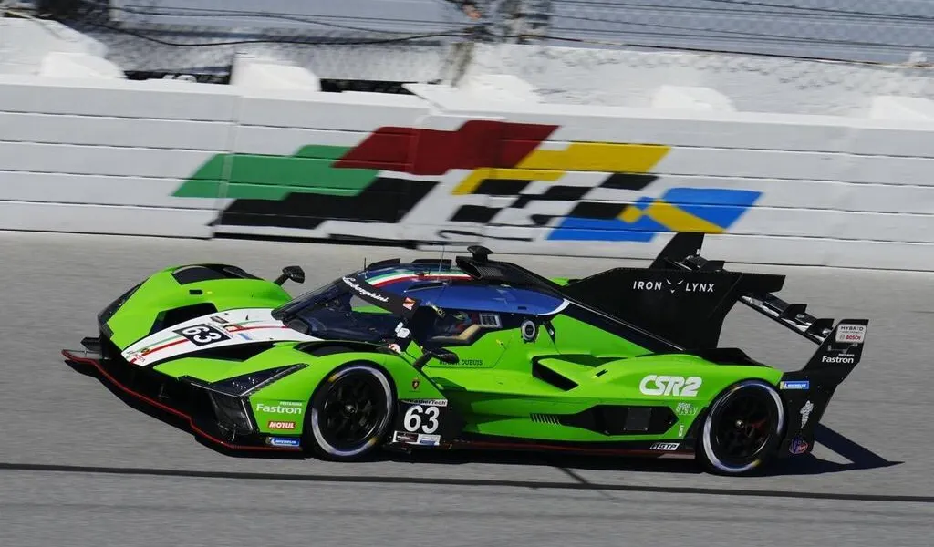 24 Heures du Mans. Lamborghini complète ses équipages, Romain Grosjean ...