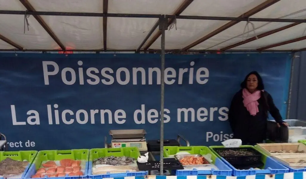 Nouvoitou. Un nouveau stand de poissonnerie de Granville au marché ...