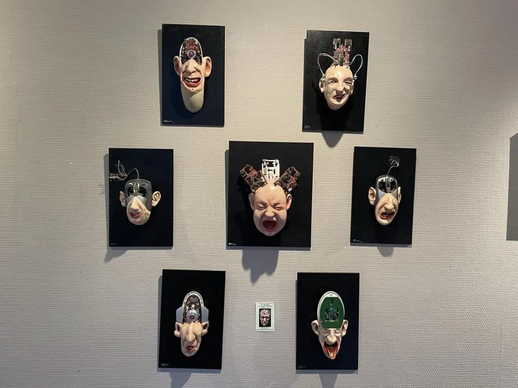 24 artistes exposent des petits formats de poche à la Maison rigolote ...