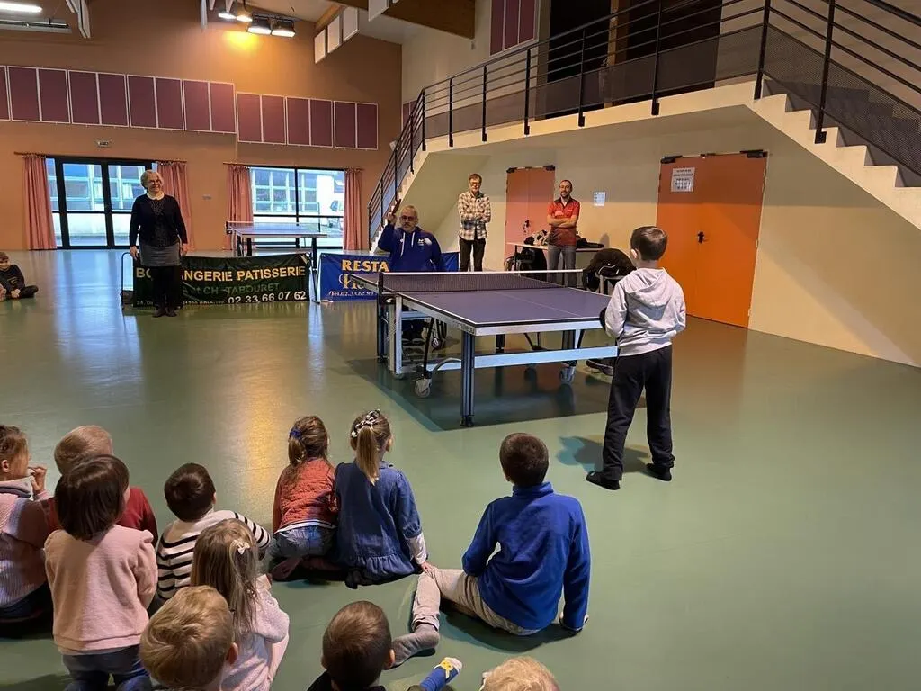 « Il peut gravir des montagnes ! » Le champion Émeric Martin interviewé ...