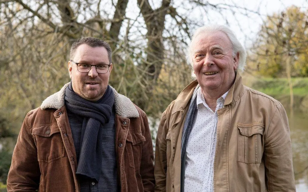 Angers. Père et fils se lancent dans un vaste film d’ornithologie ...
