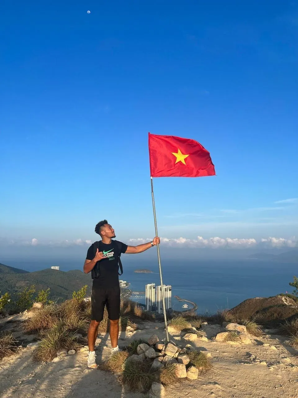 TÉMOIGNAGE. « Le triple de ce que je gagnerais en France » : Ryan Ha ...