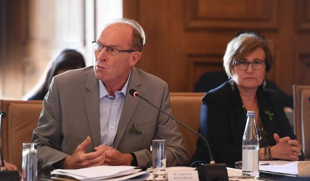 Angers. Transports autour du stade Raymond-Kopa : Jean-Luc Rotureau ...