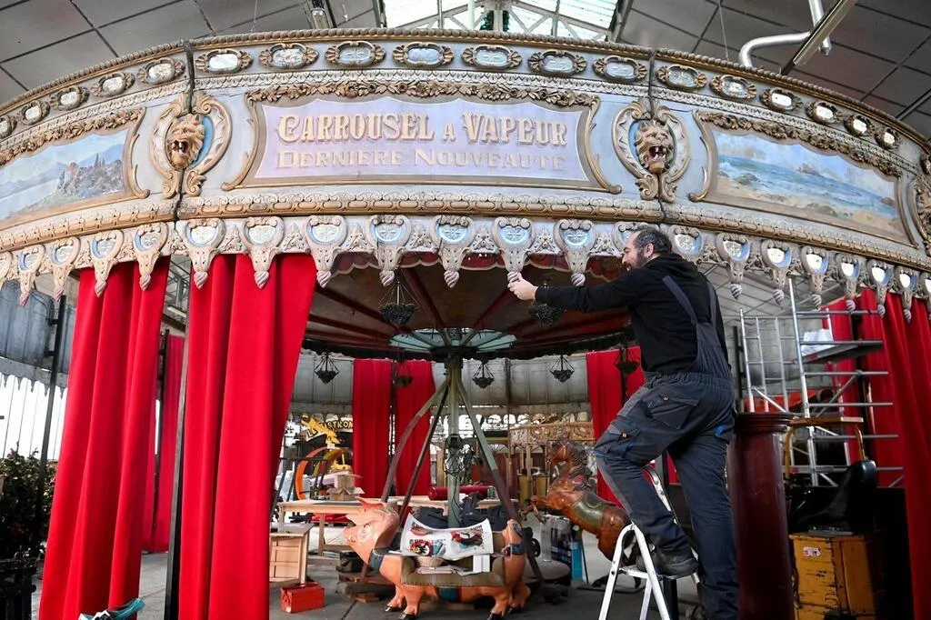 Manèges anciens, arts forains : à Rennes, le Grand huit rouvre pour les ...