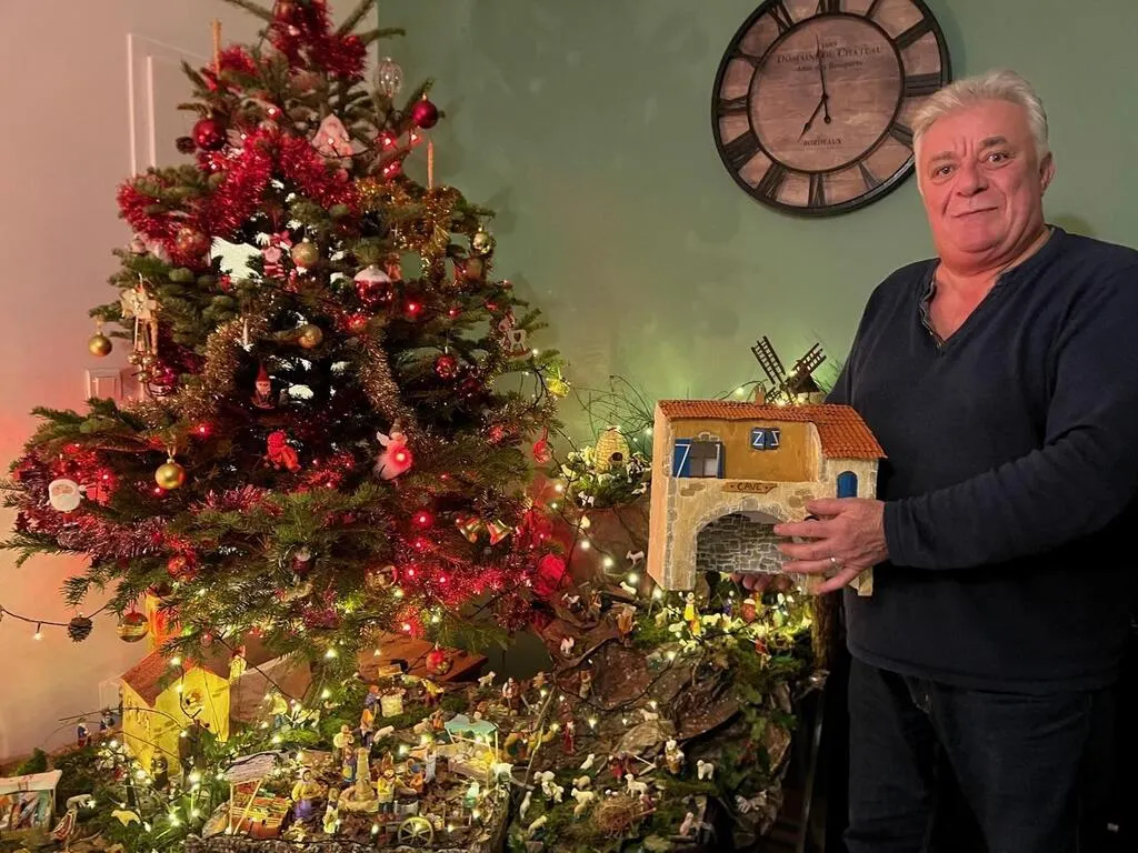 Passionné de crèches provençales, ce Vendéen réalise ses propres ...