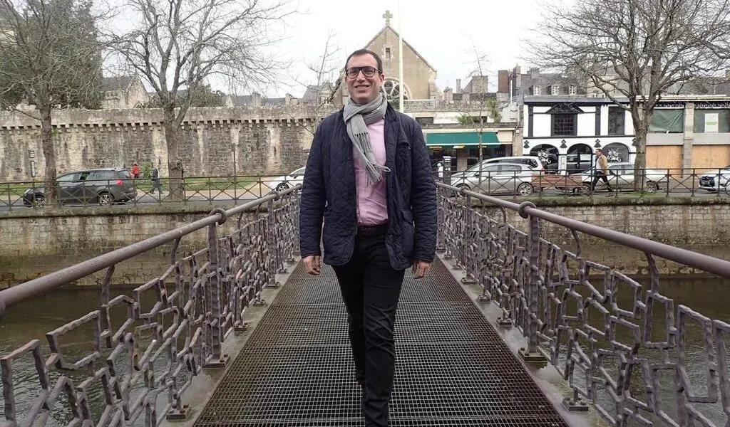 Après sa démission de Renaissance, Karim Ghachem garde son « rôle dans la minorité » à - Brest ...