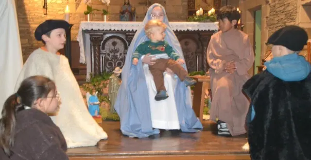Corlay. Une foule à la crèche vivante pour la messe de Noël - Saint ...