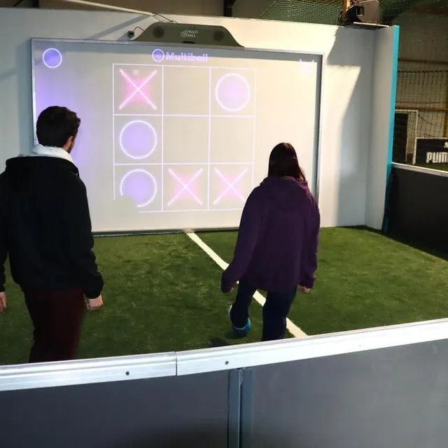 Trampoline, foot à 4, mur interactif : ouvert mi-décembre à Loudéac, l ...
