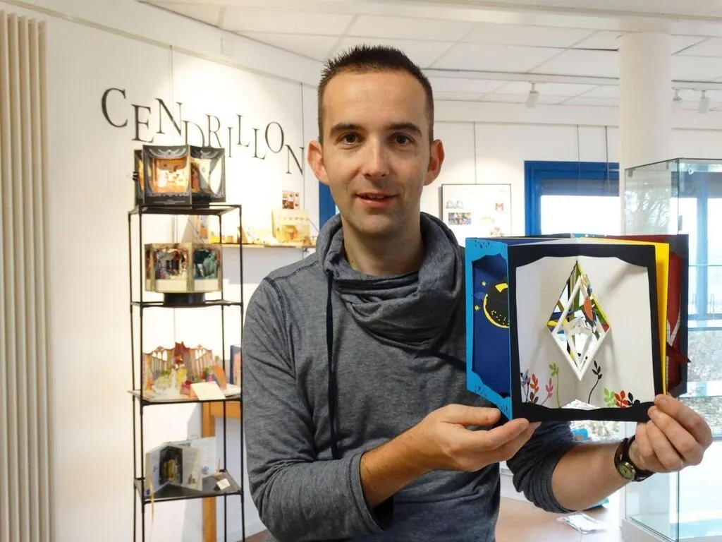 Kirigami et conférence sur le Pop-up vendredi à l’espace André-Lemaître ...