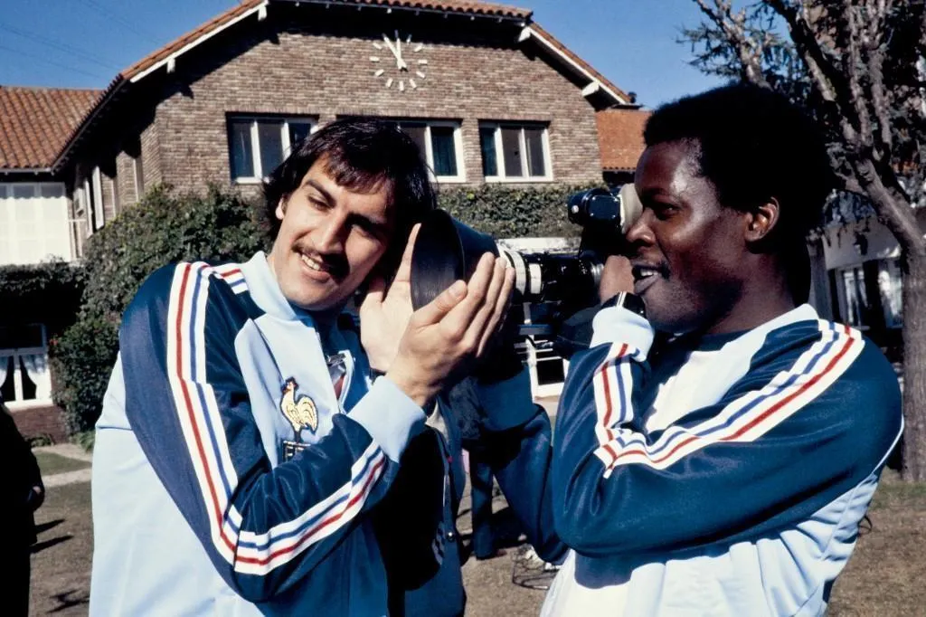 OM. François Bracci, légende du club et ancien international français ...