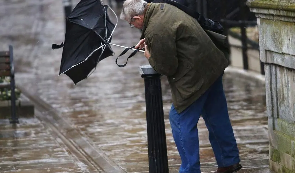 Tempête. Vents violents et risques de submersions marines : la ...