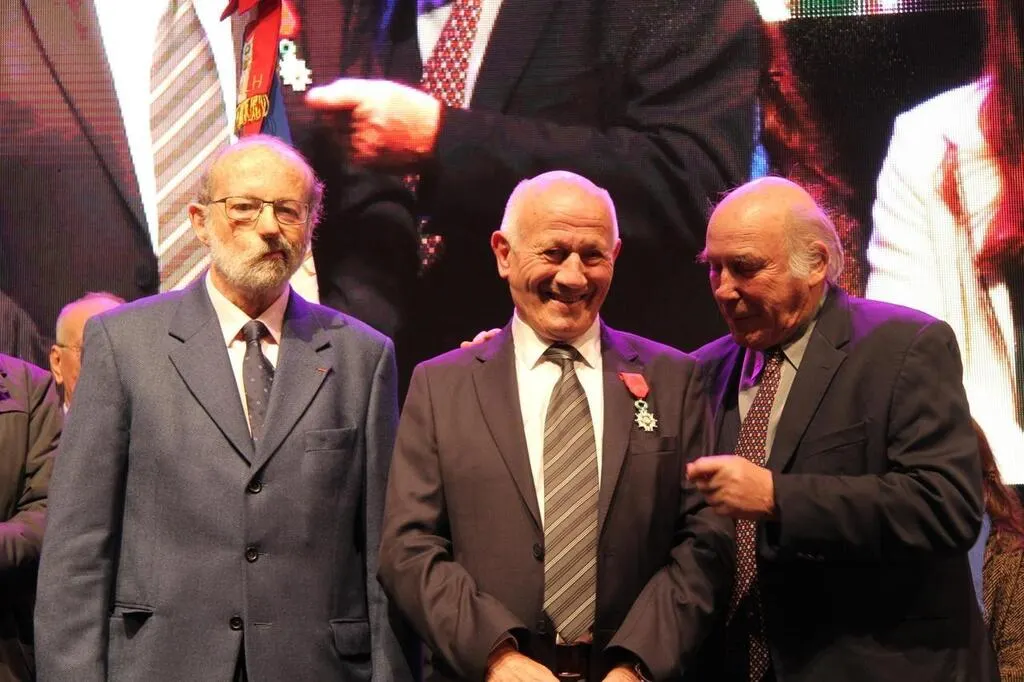 Auto. Qui était René Metge, trois fois vainqueur du Dakar et copilote ...