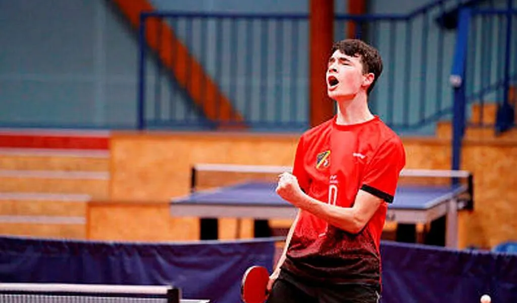 Tennis de table. Tournoi national de Cesson : Ewen Salvar, une ...