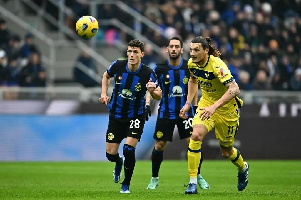 Serie A. Pavard titularisé avec l’Inter Milan pour la première fois ...