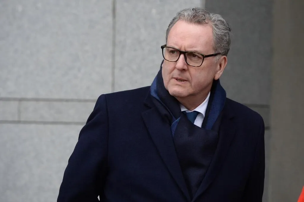 Remaniement : l’hypothèse Richard Ferrand à Matignon écartée - Les ...