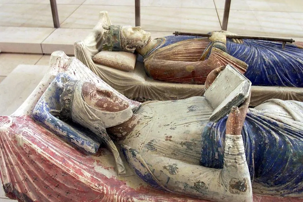 Pour les 900 ans d’Aliénor d’Aquitaine, Fontevraud va reconstituer le ...