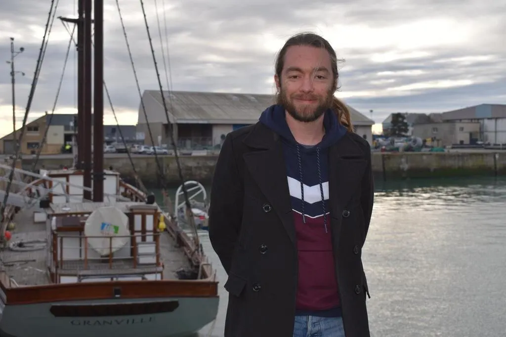 Un nouveau guide conférencier à l’office du tourisme de Granville ...