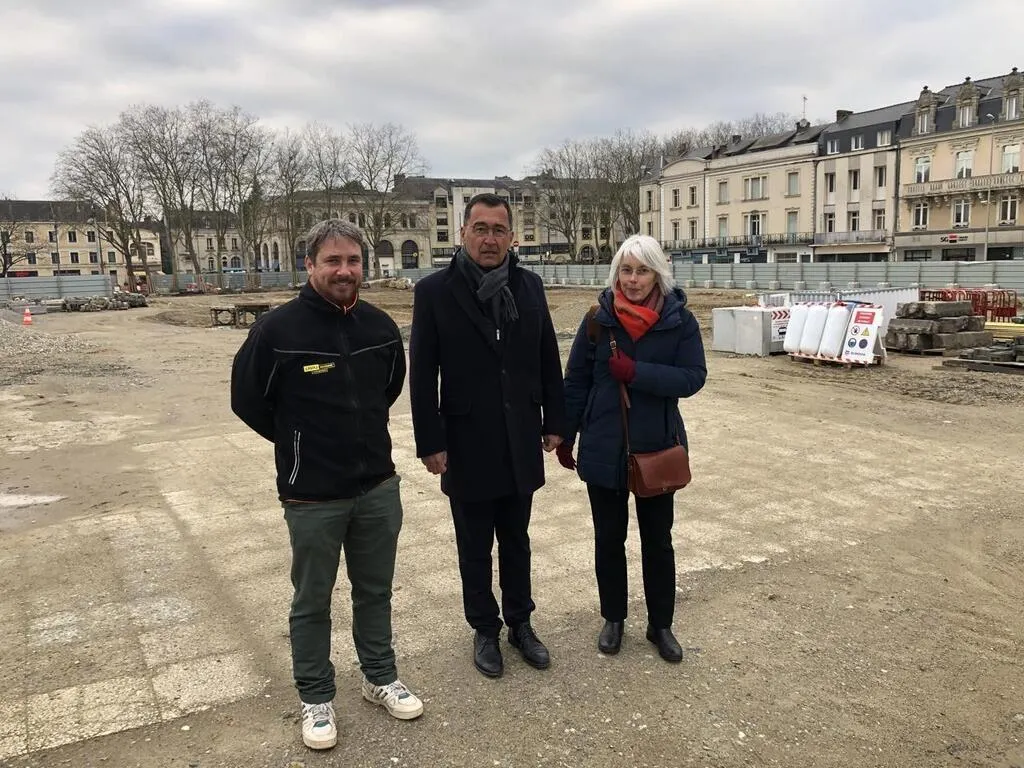 « La place du 11-Novembre sera rendue aux Lavallois » en fin d’année ...