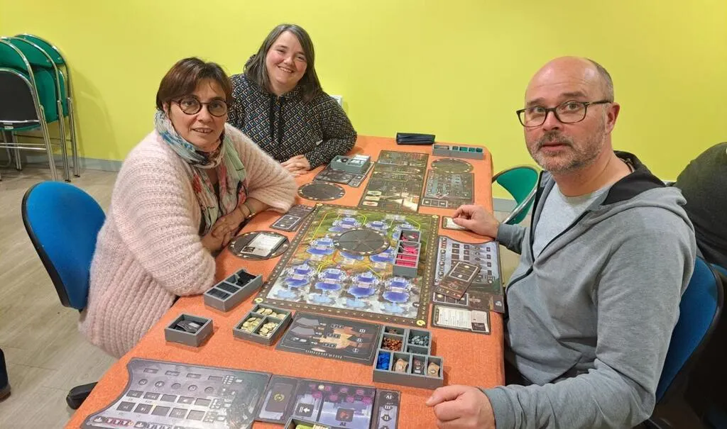 Saint-Georges-de-Reintembault. Les membres de PartaJeux se retrouvent ...