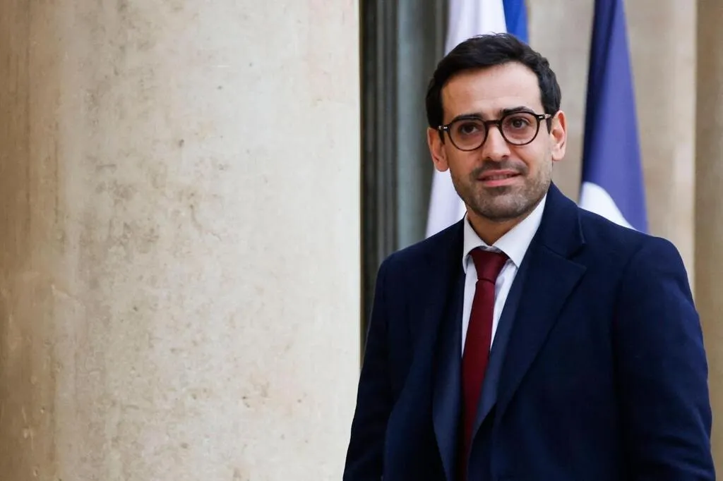 Guerre en Ukraine : Stéphane Séjourné, nouveau ministre des Affaires ...