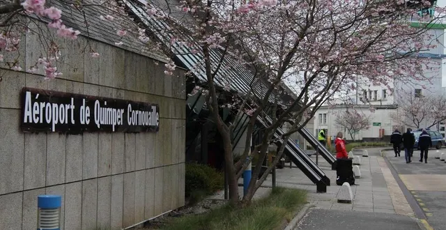 Quimper. L’aéroport tente de devenir un aérodrome, un plan social est en cours - Vannes.maville.com