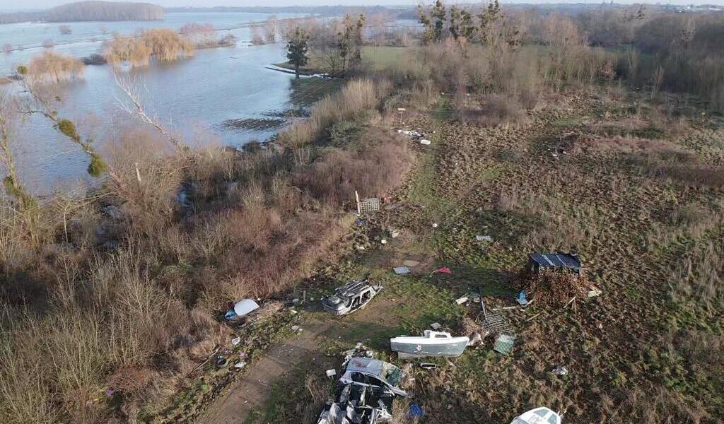 EN IMAGES. Une déchetterie à ciel ouvert près d’une zone protégée ... EN IMAGES. Une déchetterie à ciel ouvert près d’une zone protégée ...