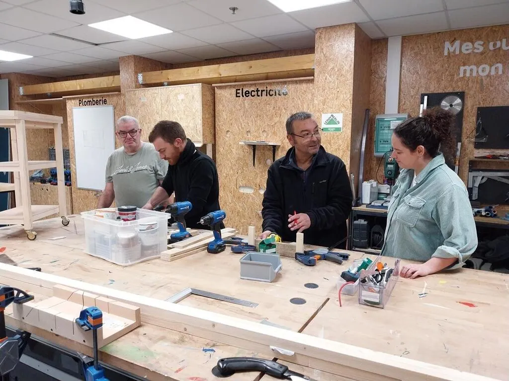 « Après mon AVC, j’ai recommencé à bricoler » : à Leroy Merlin, ils ...