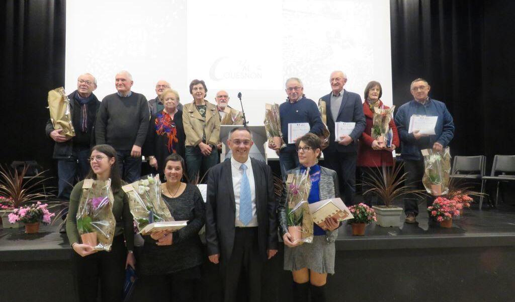 À Val-Couesnon, le maire met à l’honneur d’anciens élus et agents de la ... À Val-Couesnon, le maire met à l’honneur d’anciens élus et agents de la ...