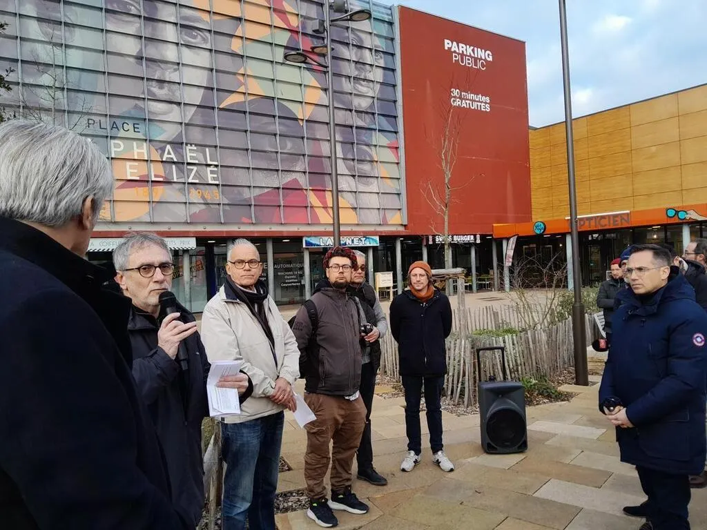 Le Mans. Place Raphaël-Élizé, la fresque en hommage au premier maire ...