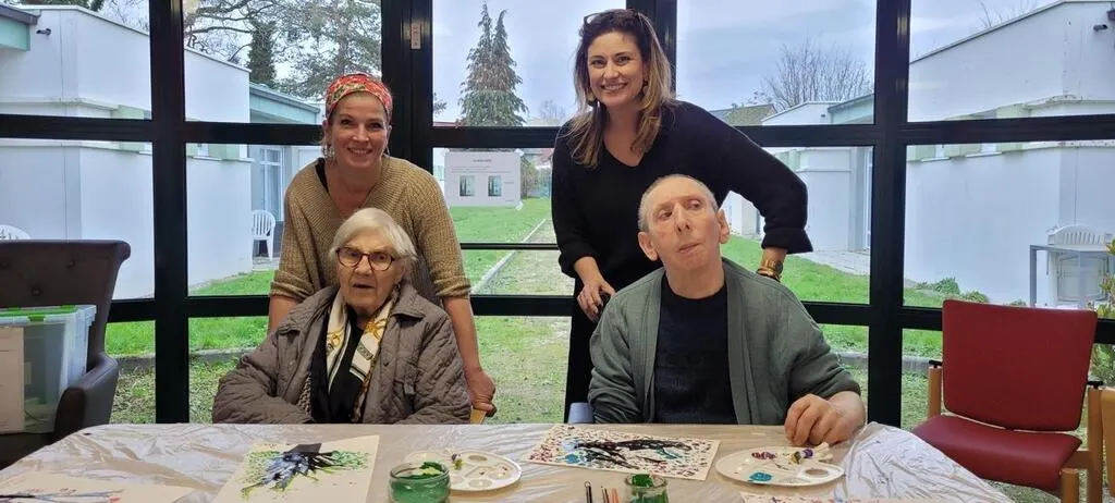 Des ateliers d’art-thérapie à l’Ehpad de Goven - Rennes.maville.com