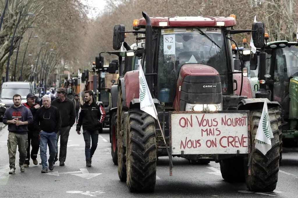 Le gouvernement et le RN au chevet des agriculteurs qui manifestent leur « ras-le-bol » - Angers ...