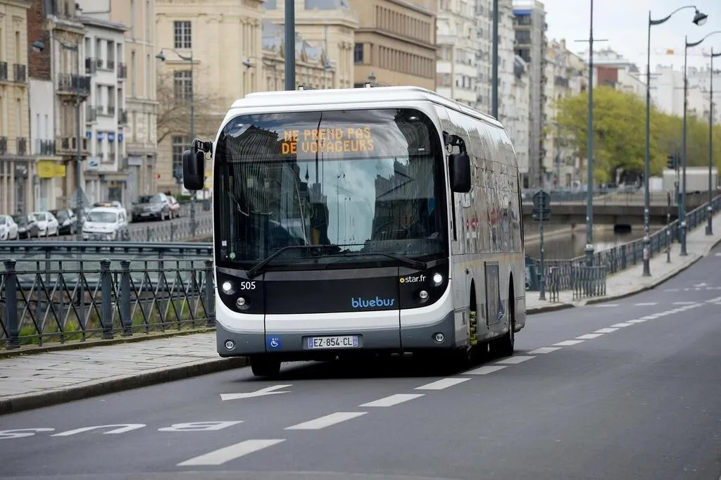 RATP : les bus électriques Bolloré vont revenir en circulation - Toulon ...