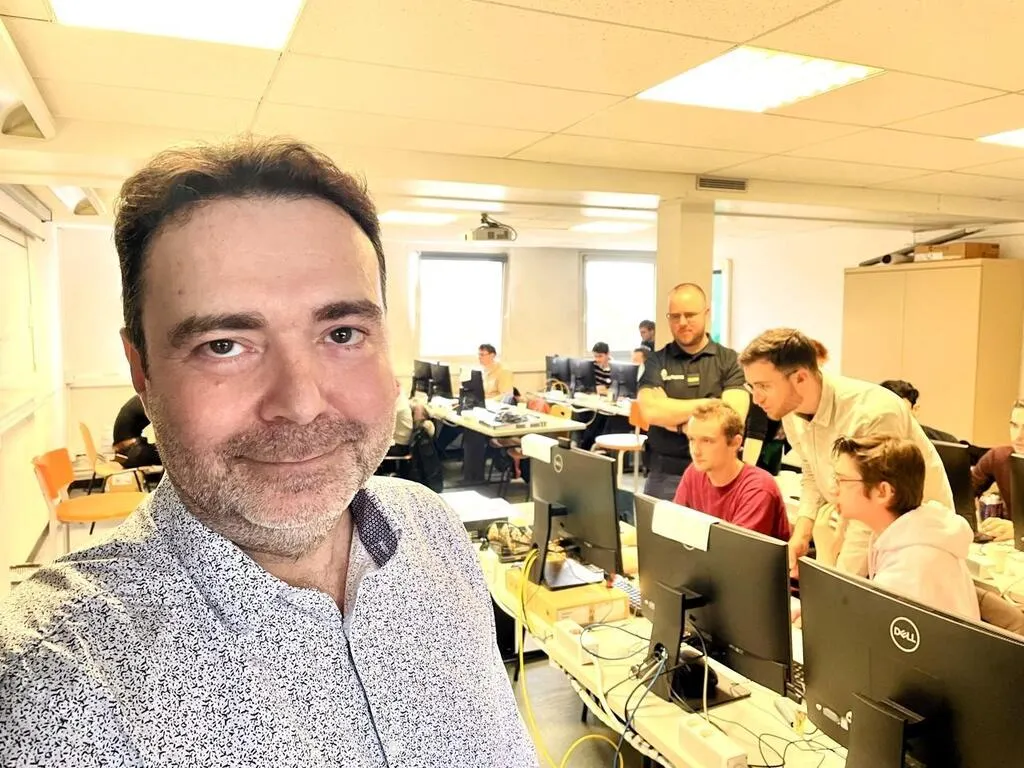 Ce prof de Polytech Angers a imaginé… un jeu de rôles pour l’examen ...