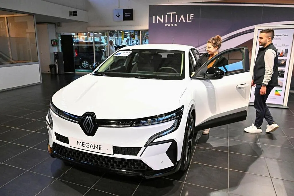 Renault et Stellantis face à la menace chinoise - Valenciennes.maville.com
