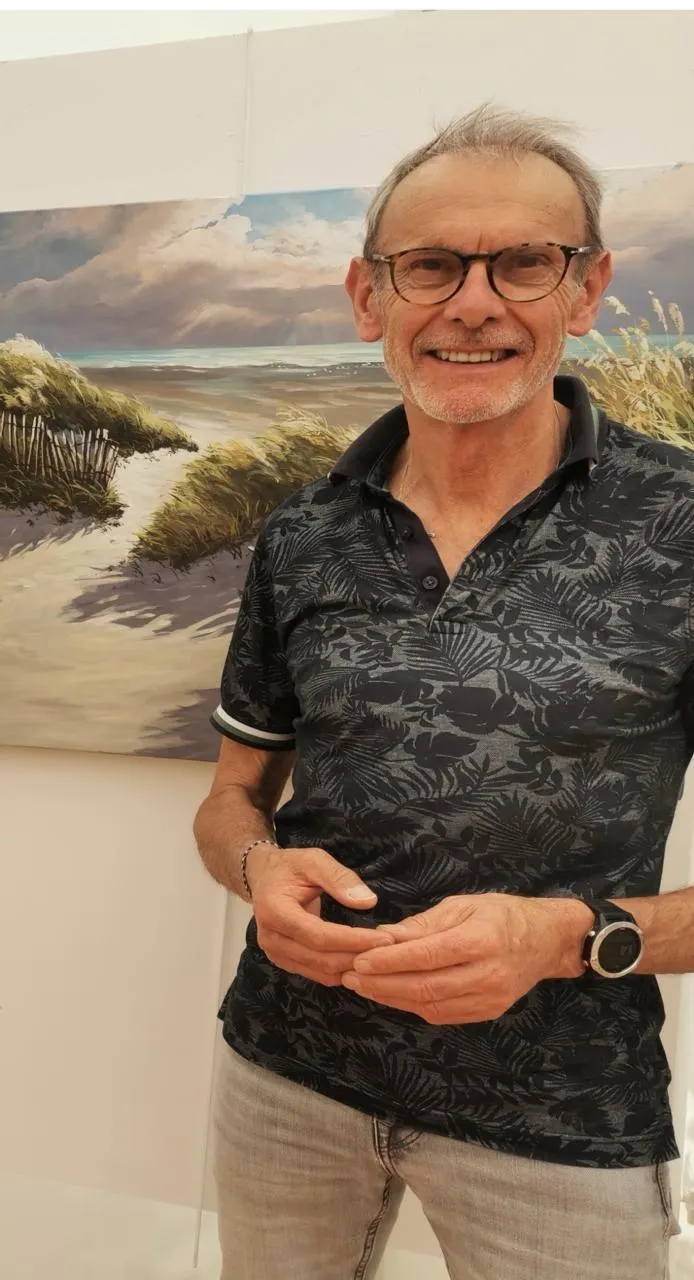 Luc-sur-Mer. Pascal Benoît expose ses toiles au Petit-Enfer - Caen.maville.com