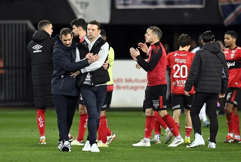 Ligue 2. « On n’a pas fait d’erreurs », loue Stéphane Dumont après la victoire contre Caen ...