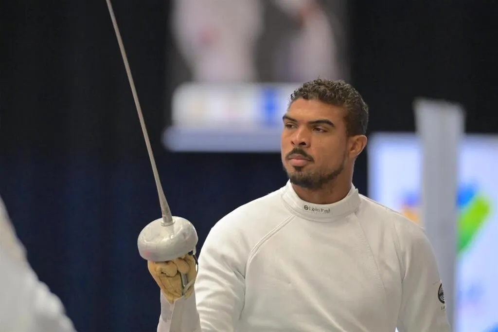 REPORTAGE. « Mon île », le champion olympique d’escrime Yannick Borel ...