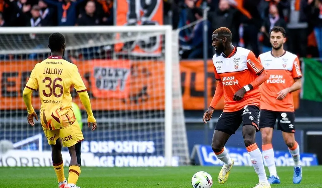 FC Lorient. Bakayoko et Kalulu titulaires contre Strasbourg . Sport ...