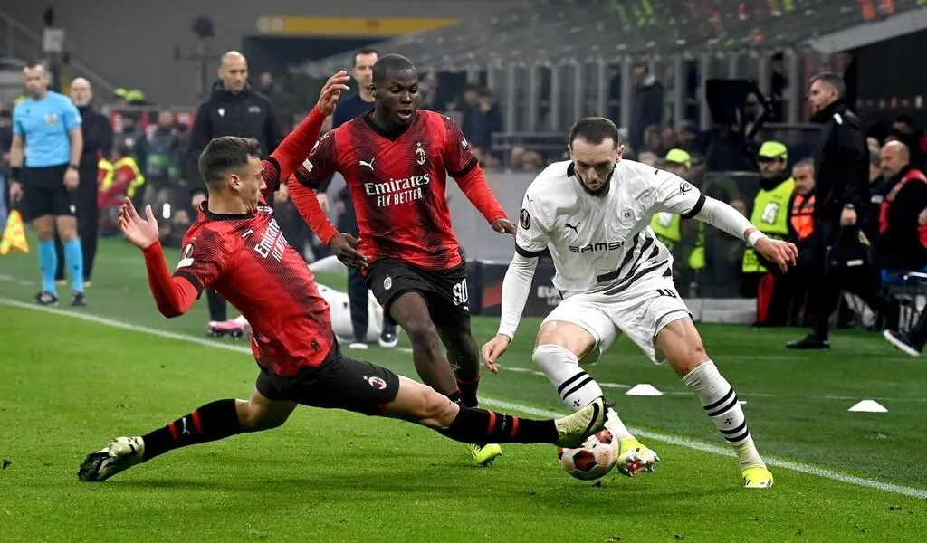 Stade Rennais - AC Milan. Les Rouge et Noir et leur fameux « plafond de ...