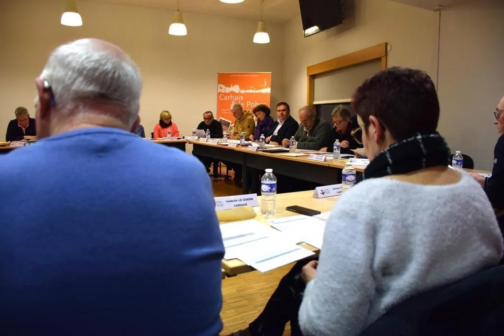 En 2024, Poher communauté devra « prioriser » les projets pour ne pas ...