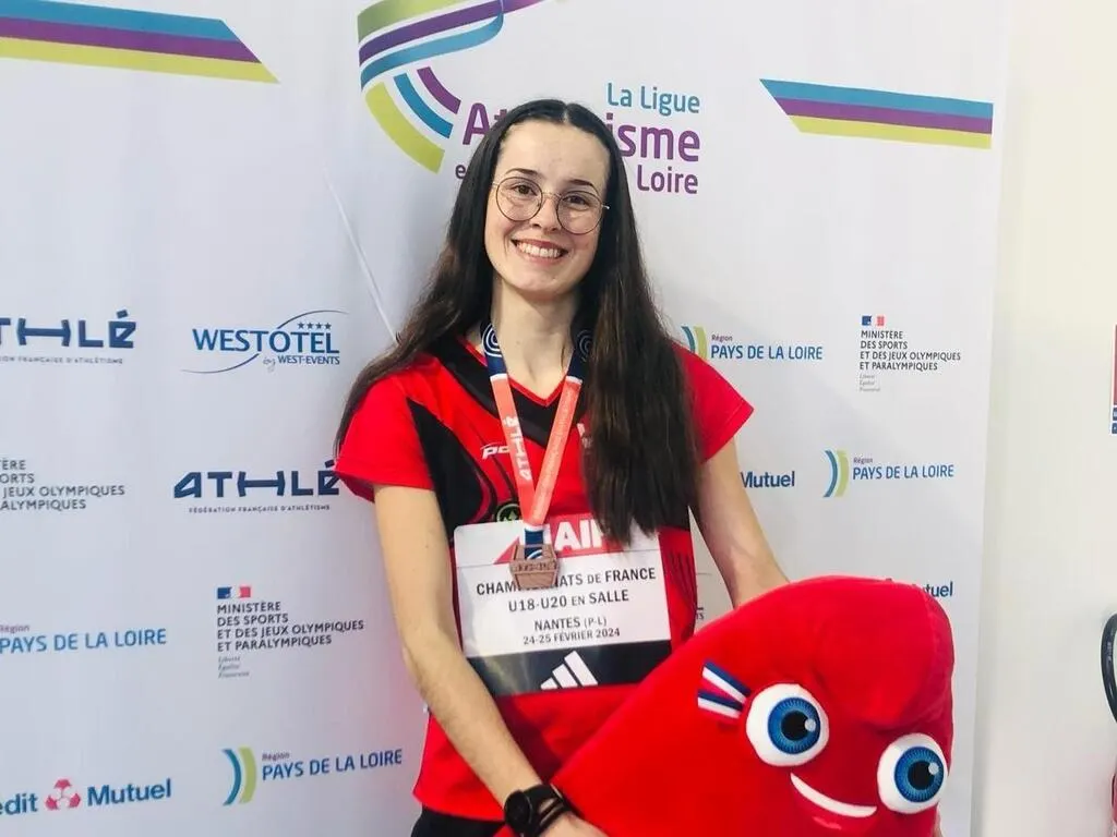 Athlétisme. Elena Fournier en bronze, Manon Pennetier finaliste - Le ...