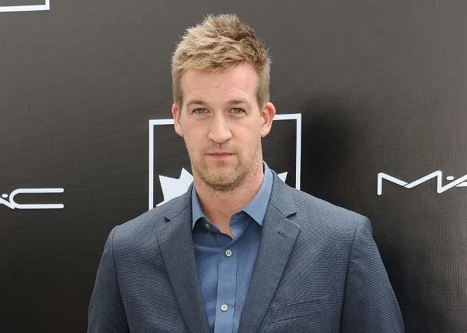 Mort de Kenneth Mitchell, acteur dans « Captain Marvel », de la maladie ...