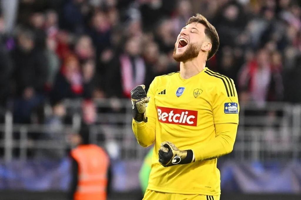Stade Brestois. L’intérim de Grégoire Coudert a séduit . Sport - Rennes ...